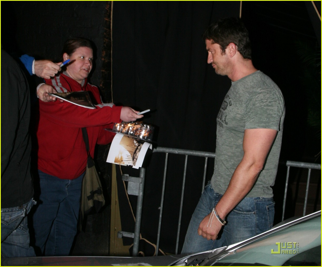 Gerard Butler is 'Made in L.A.': Photo 1593021 | Gerard Butler Photos ...