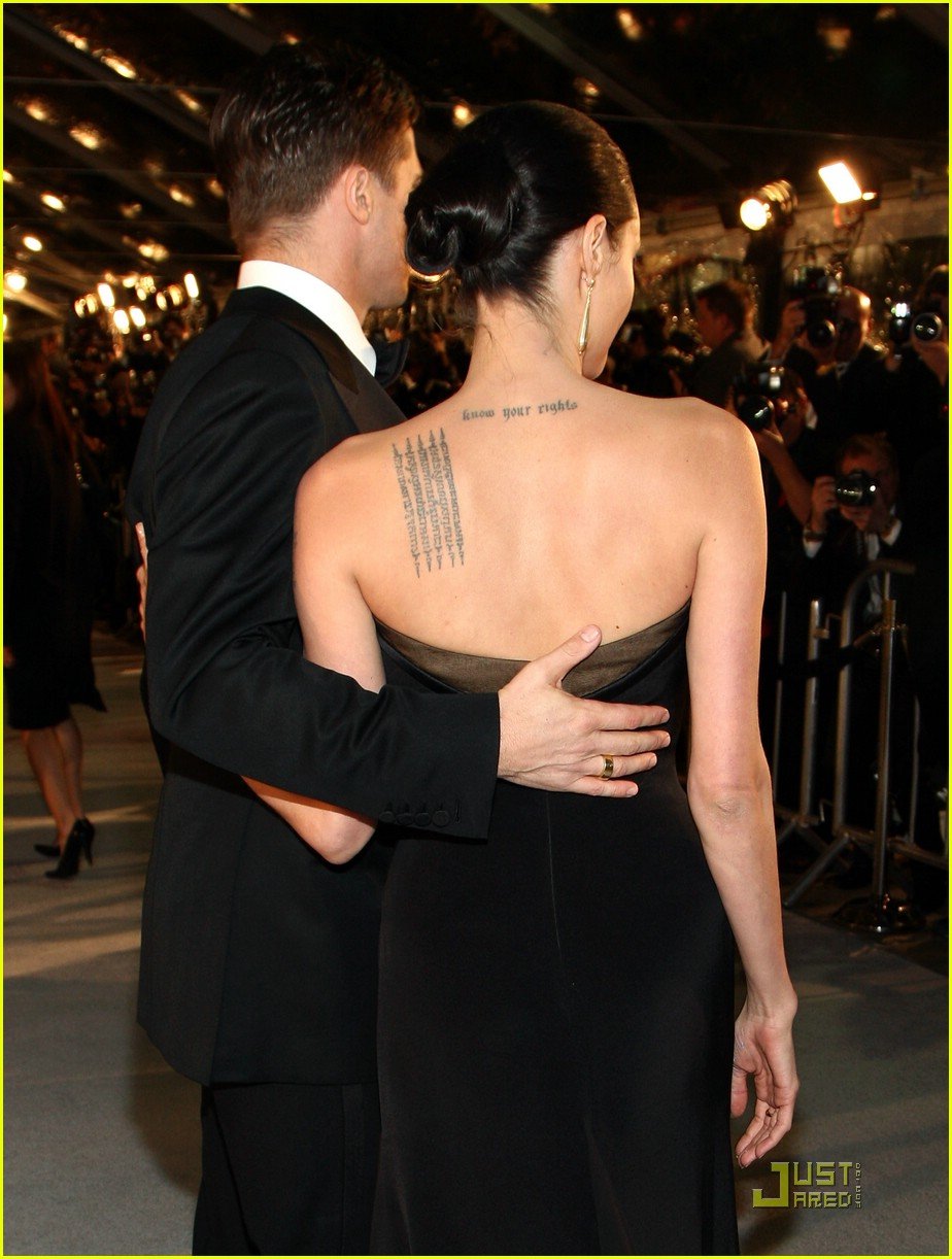 Brad Pitt World Premieres Benjamin Button: Photo 1587391 | Angelina ...