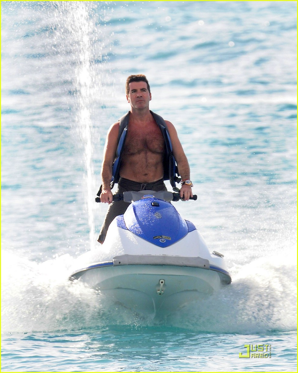 Simon Cowell Dreams Of A Barbados Christmas: Photo 1616111 | Shirtless ...