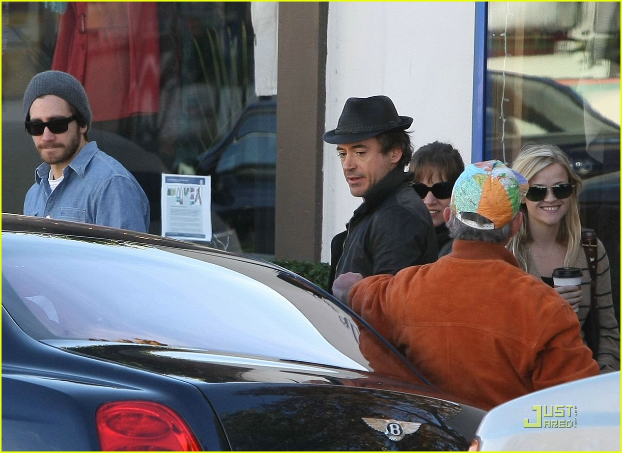 Jake Gyllenhaal & Robert Downey Jr. -- Ojai Joy!: Photo 1620041 | Jake ...
