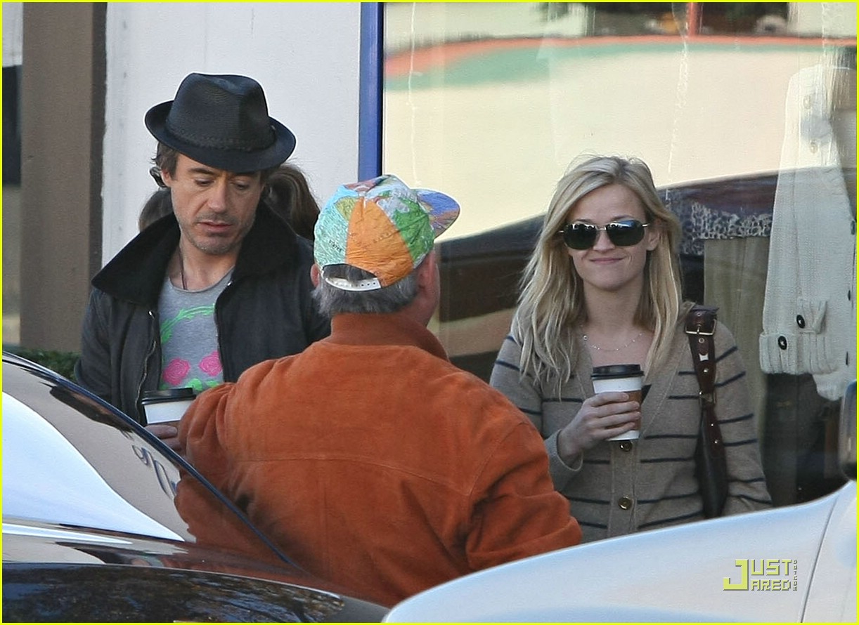 Jake Gyllenhaal & Robert Downey Jr. -- Ojai Joy!: Photo 1620201 | Jake ...