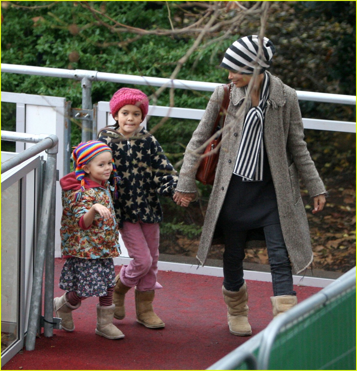 Thandie Newton: Ice Skating Star: Photo 1607021 | Celebrity Babies ...