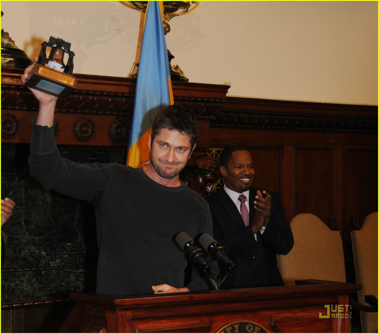 Gerard Butler is a Law Abiding Citizen: Photo 1674061 | Gerard Butler ...