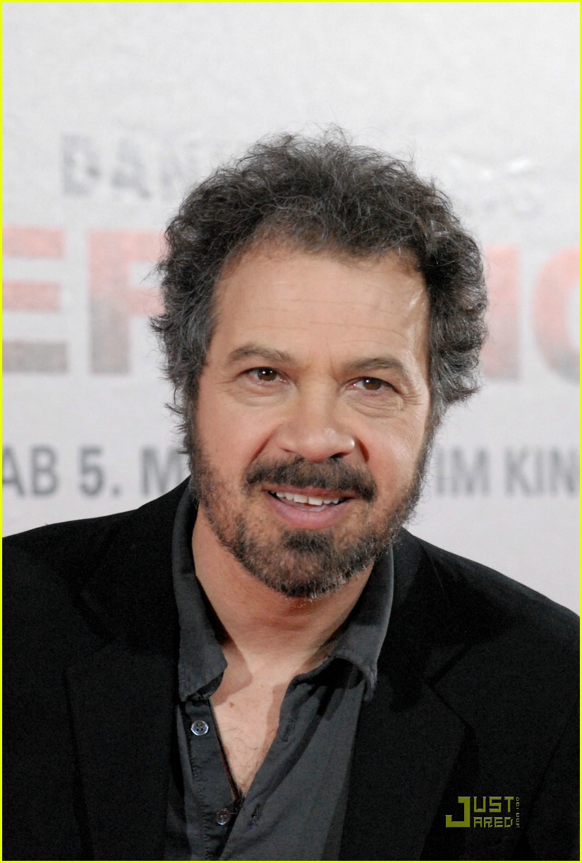 Daniel Craig Shows Off German Gaze: Photo 1657951 | Daniel Craig ...