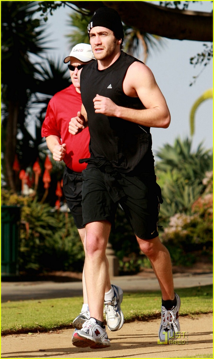 Jake Gyllenhaal is The Running Man: Photo 1638081 | Jake Gyllenhaal ...