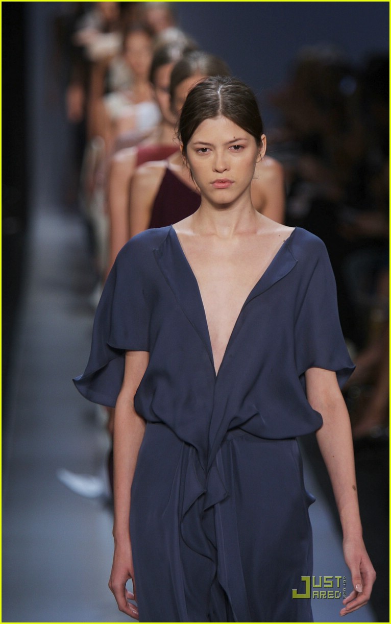 Angelina Jolie's Backwards Dress Explained: Photo 1686861 | Angelina ...