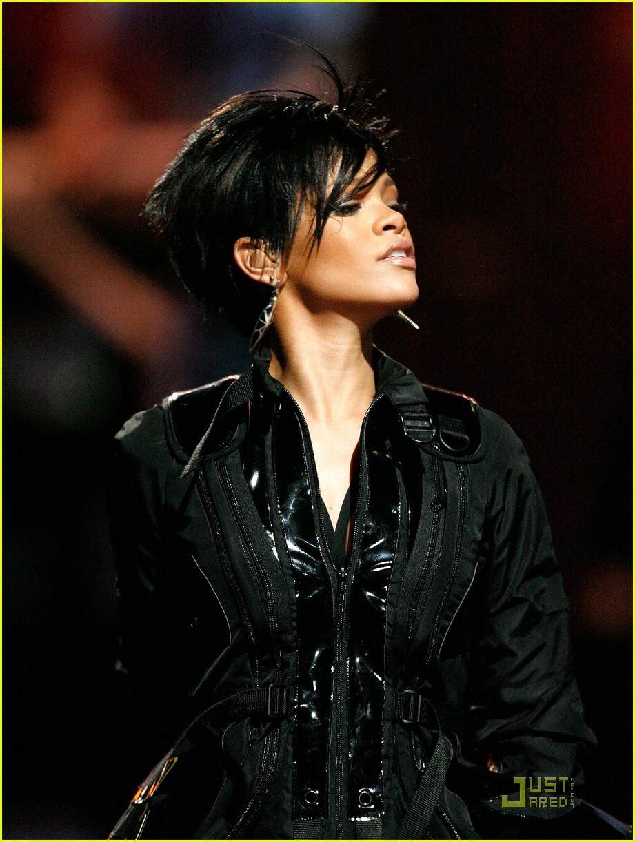 Kim Kardashian is Popcorn Playful: Photo 1690881 | Kim Kardashian ...