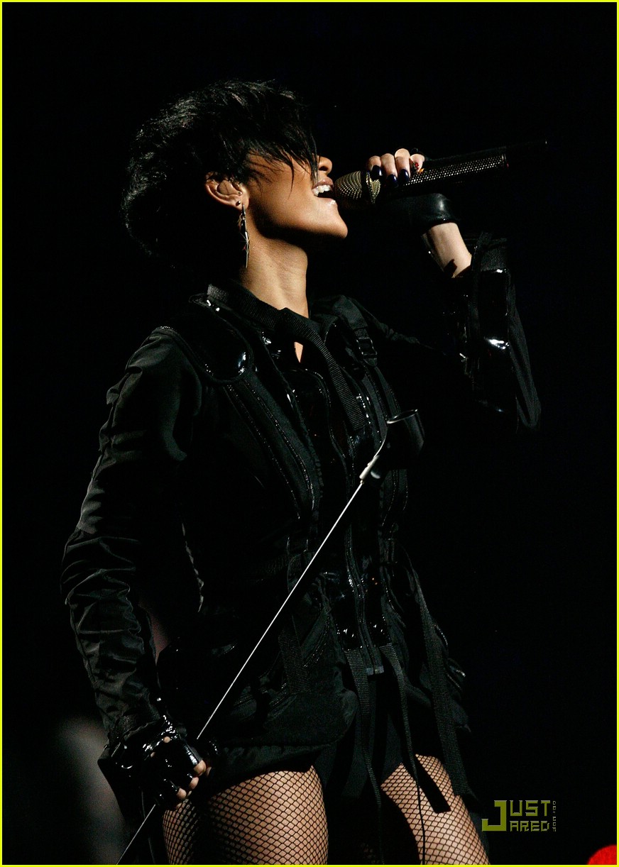 Kim Kardashian is Popcorn Playful: Photo 1690931 | Kim Kardashian ...