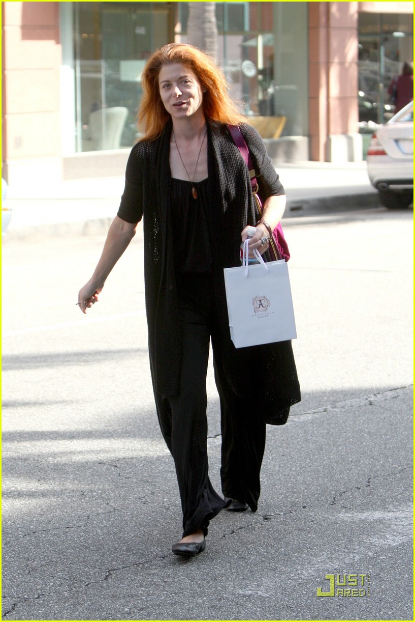 Debra Messing Goes Makeup Free: Photo 1632711 | Debra Messing Photos ...
