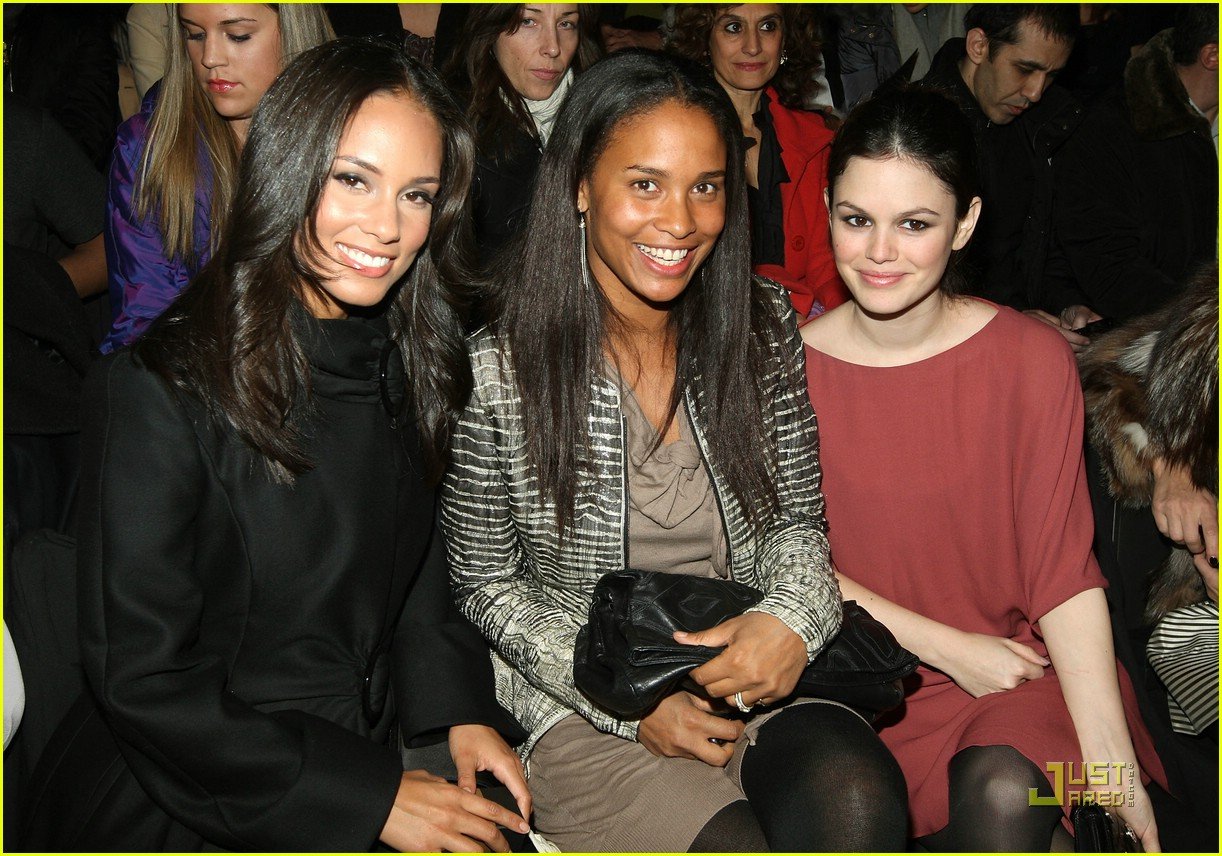 Rachel Bilson: Max Azria Access: Photo 1731681 | Rachel Bilson Photos ...