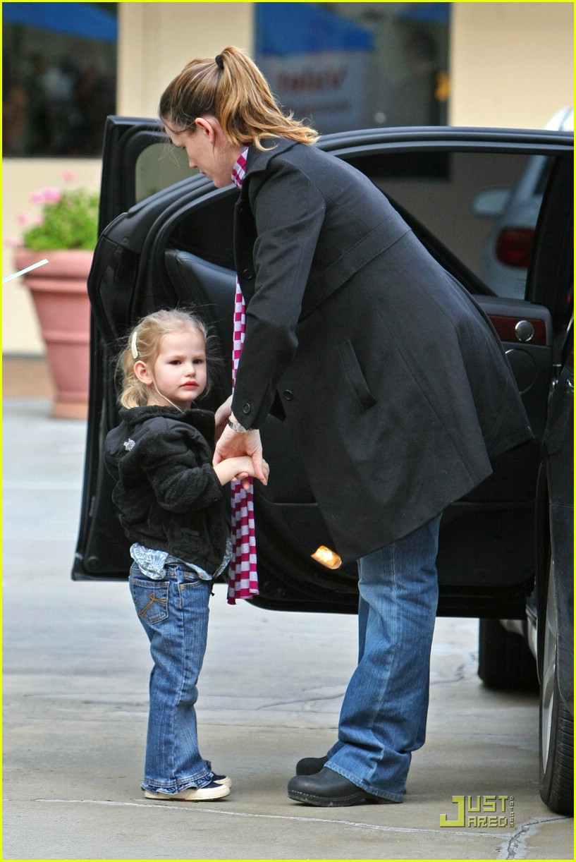 Jennifer Garner: More Giggles, More Hugs: Photo 1727651 | Ben Affleck ...