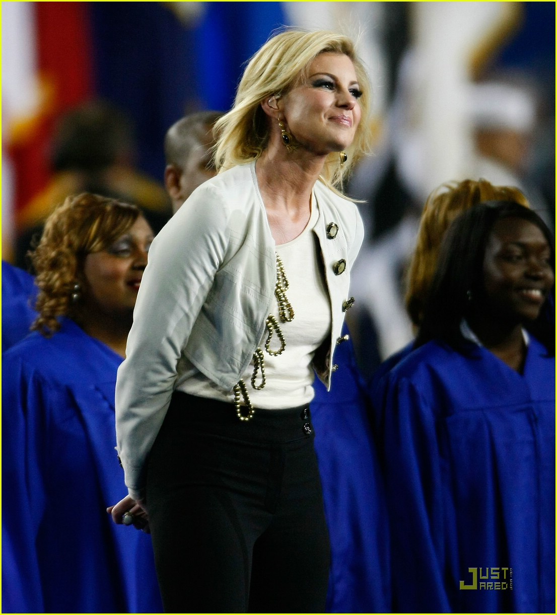 Jennifer Hudson Sings the Super Bowl: Photo 1694841 | Faith Hill ...