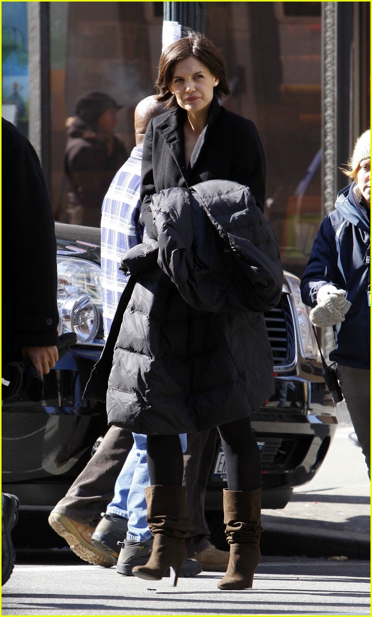 Katie Holmes: It's a Boot-iful Day!: Photo 1749311 | Katie Holmes Photos | Just Jared: Celebrity ...