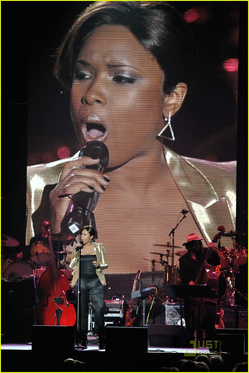 Jennifer Hudson is MusiCares Magical: Photo 1707831 | Faith Hill ...