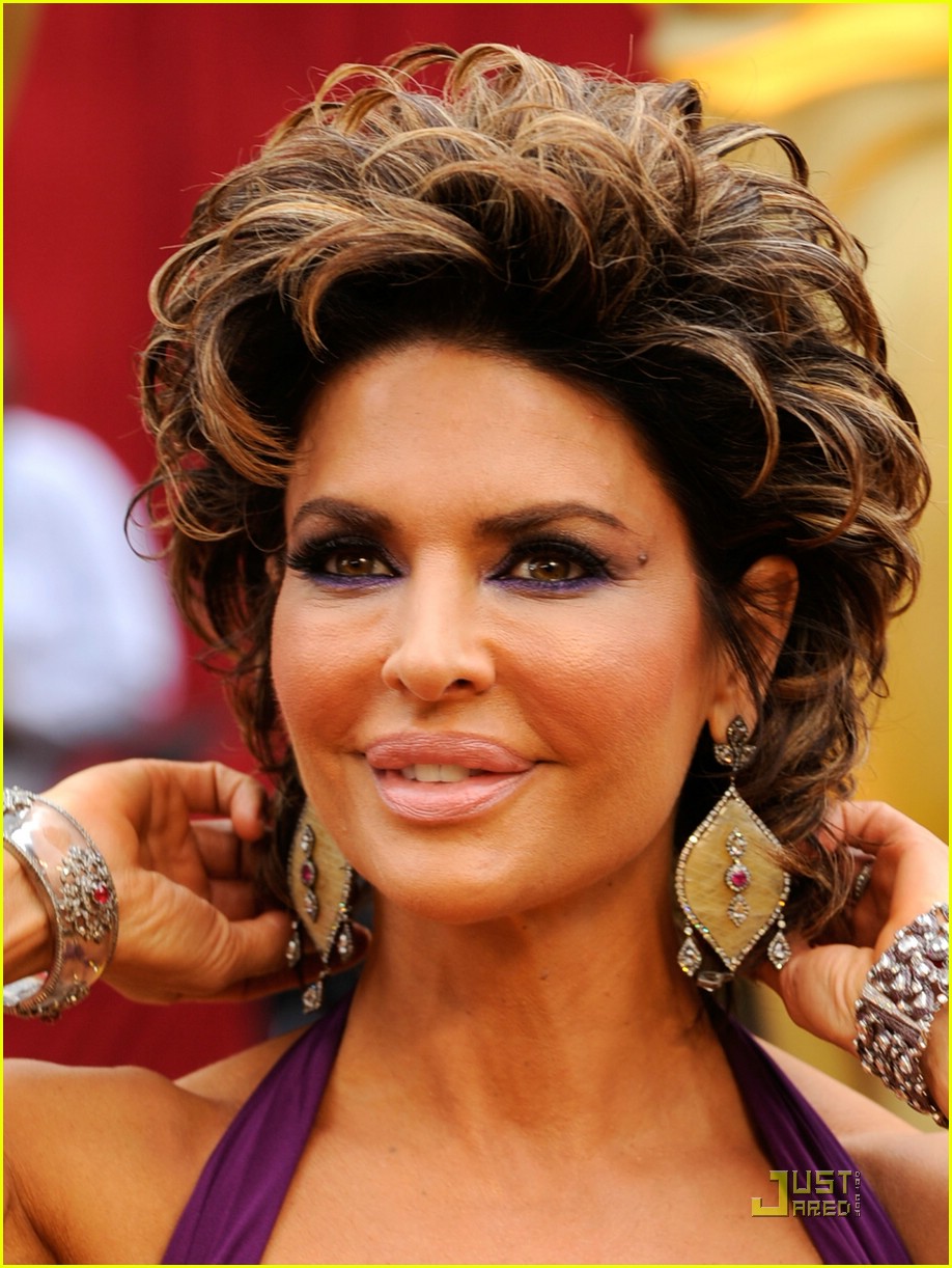 Lisa Rinna -- Oscars 2009: Photo 1745071 | Lisa Rinna, Oscars 2009 ...