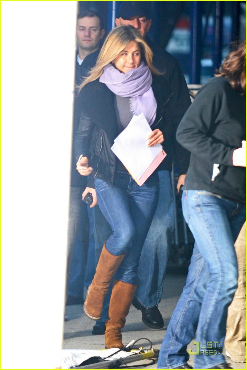 Jennifer Aniston: It's Another Baster Day!: Photo 1822501 | Jennifer ...