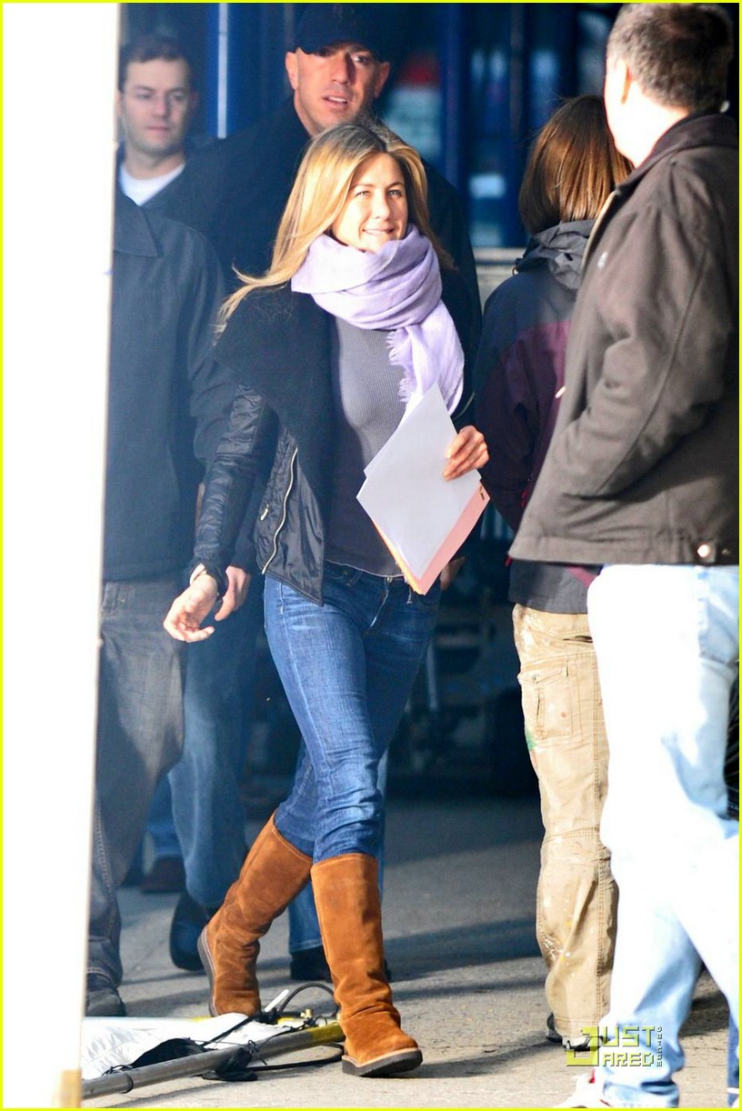 Jennifer Aniston: It's Another Baster Day!: Photo 1822511 | Jennifer ...