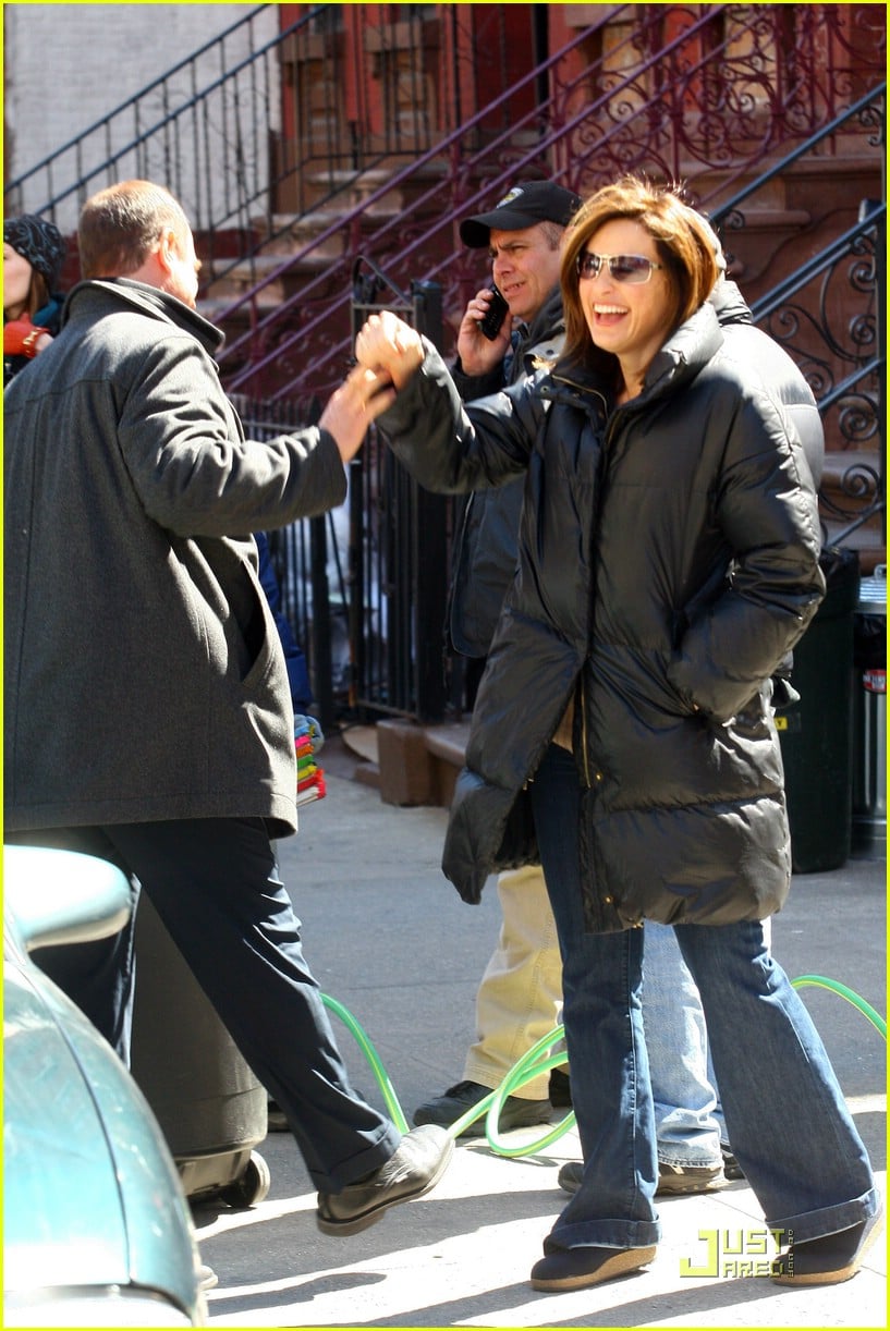 Hilary Duff is SVU's Ashlee Walker: Photo 1808881 | Hilary Duff Photos ...