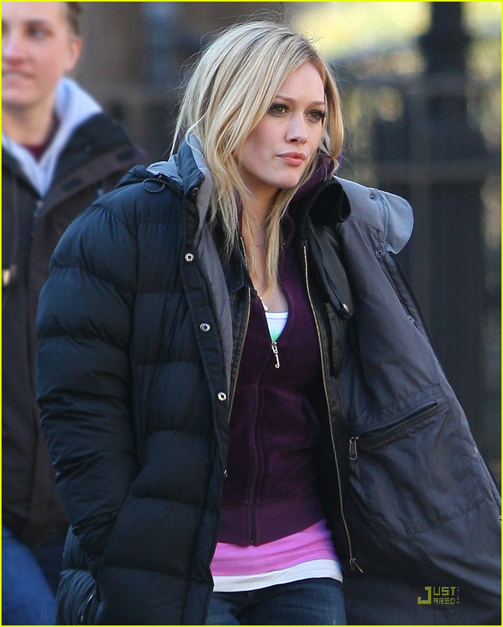 Hilary Duff Shoots Law & Order: SVU: Photo 1807761 | Hilary Duff Photos | Just Jared: Celebrity ...