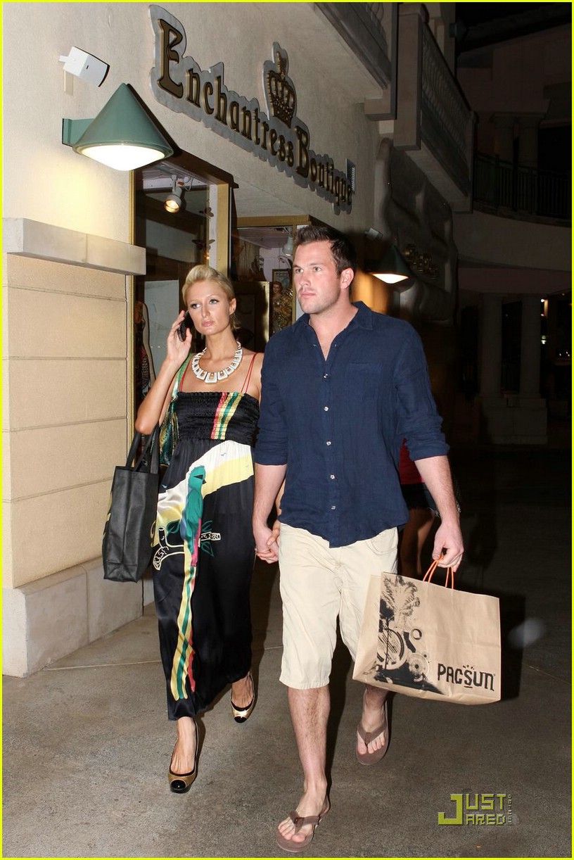Paris Hilton & Doug Reinhardt: Hawaii Hotties: Photo 1781141 | Doug ...