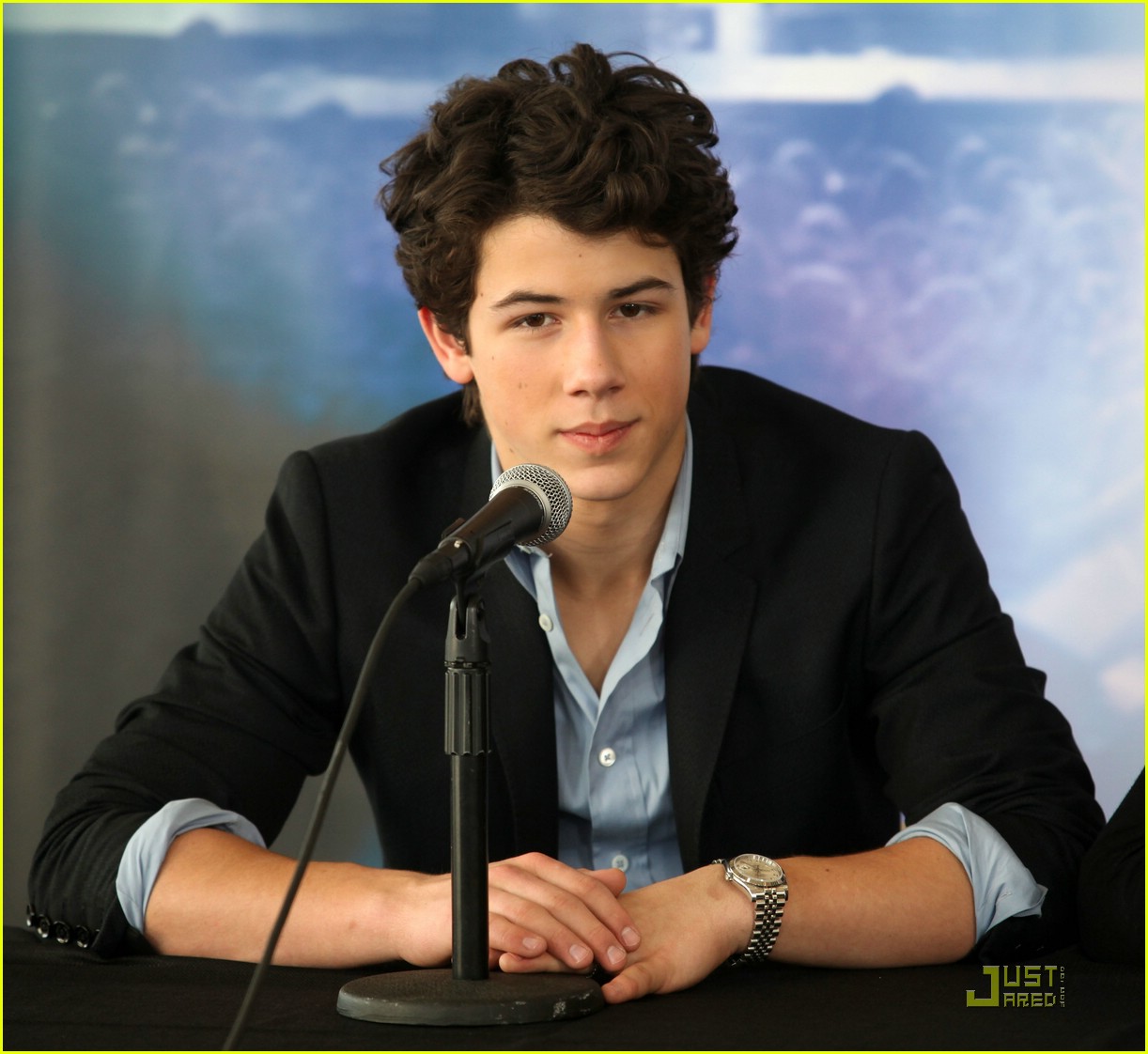 JJ Flies With The Jonas Brothers: Photo 1759761 | Joe Jonas, Jonas ...