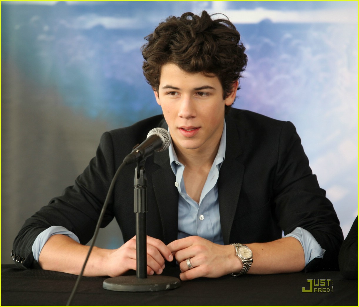 JJ Flies With The Jonas Brothers: Photo 1759781 | Joe Jonas, Jonas ...