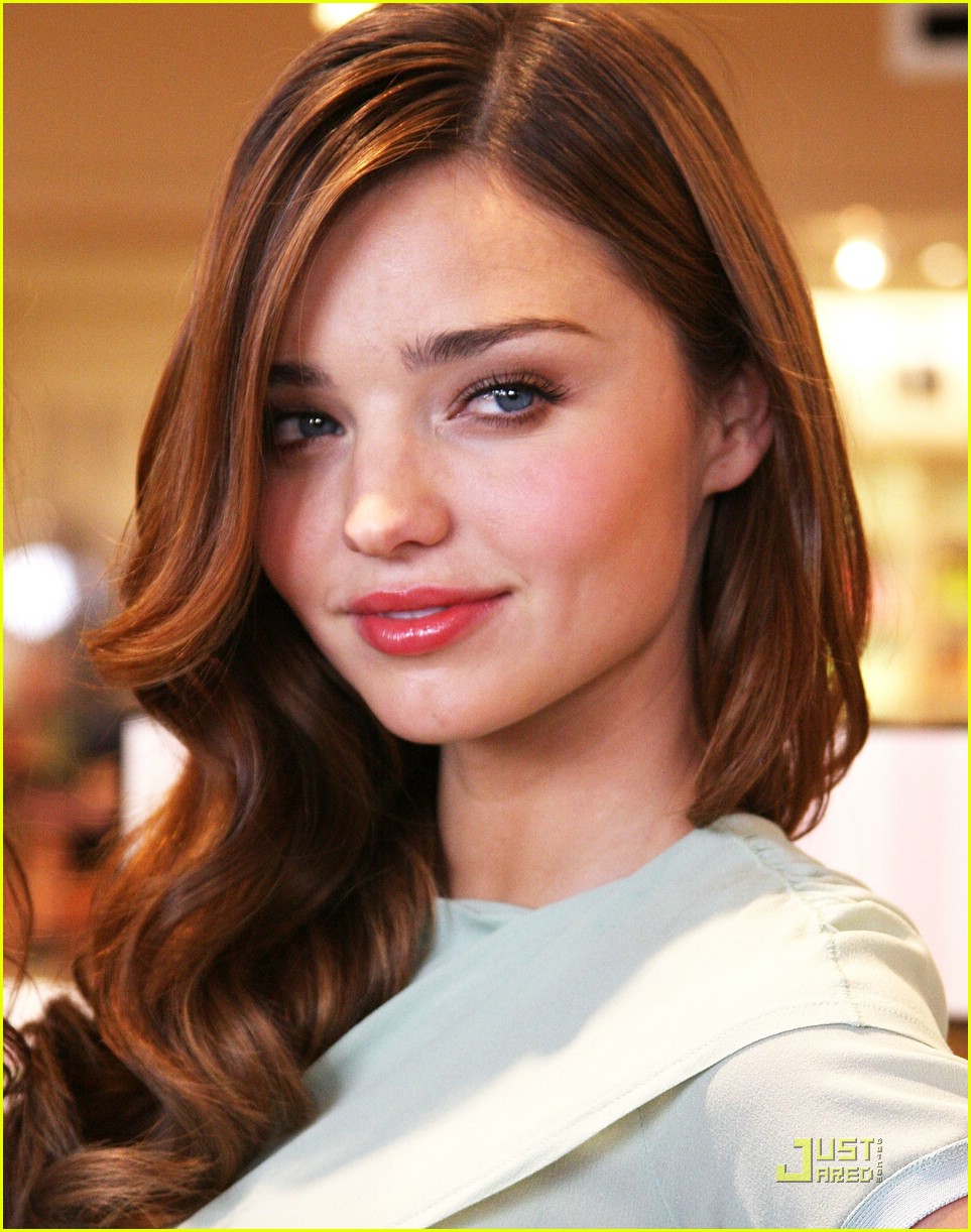 Miranda Kerr Has a Pink Body: Photo 1781291 | Behati Prinsloo, Miranda ...