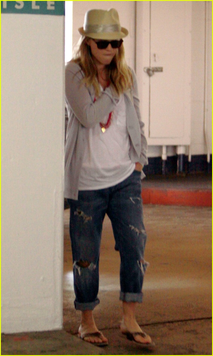 Reese Witherspoon is a Gorgeous Giant: Photo 1819641 | Reese ...