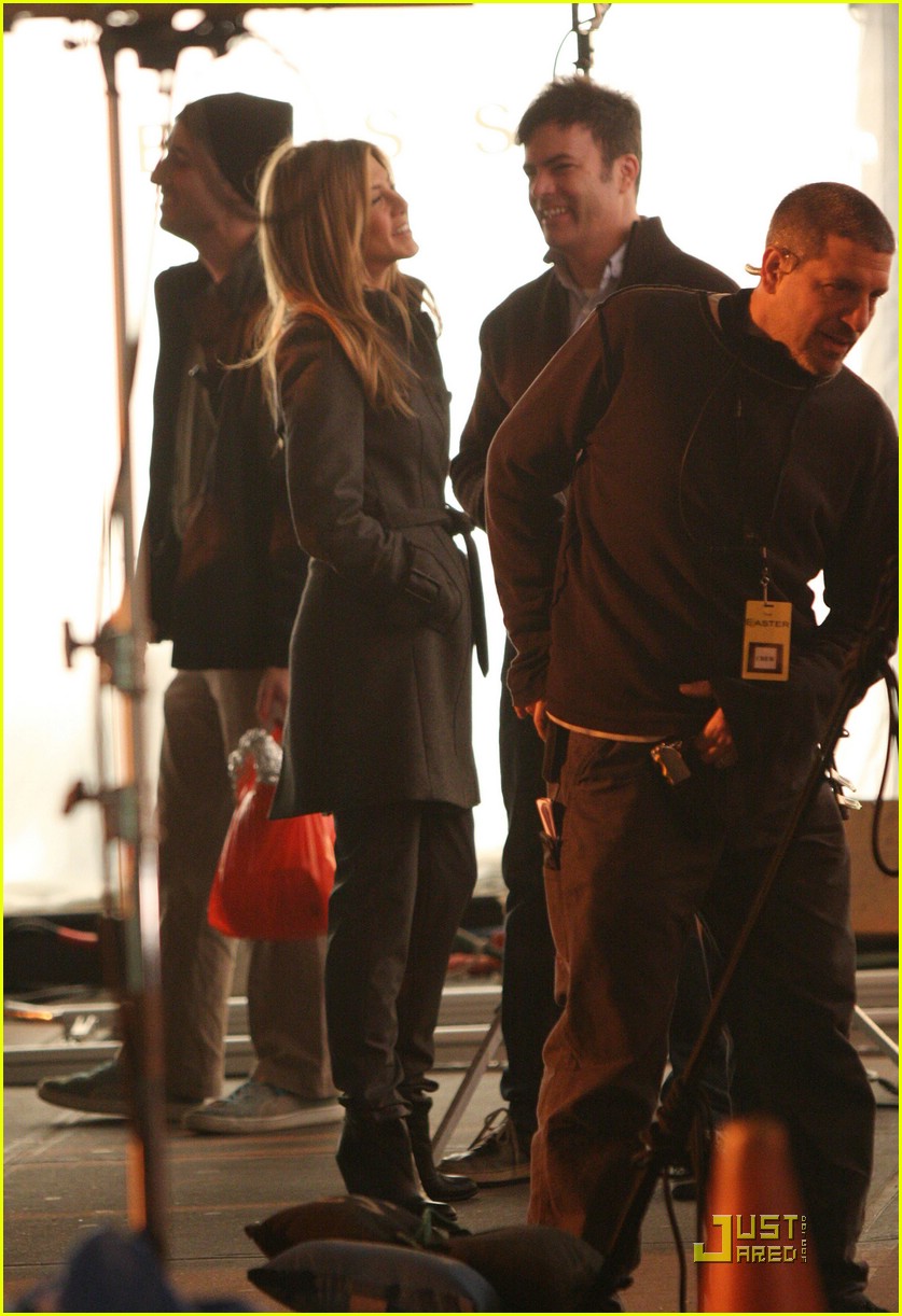 Jennifer Aniston Meets The Makeup Trailer: Photo 1845241 | Jason ...