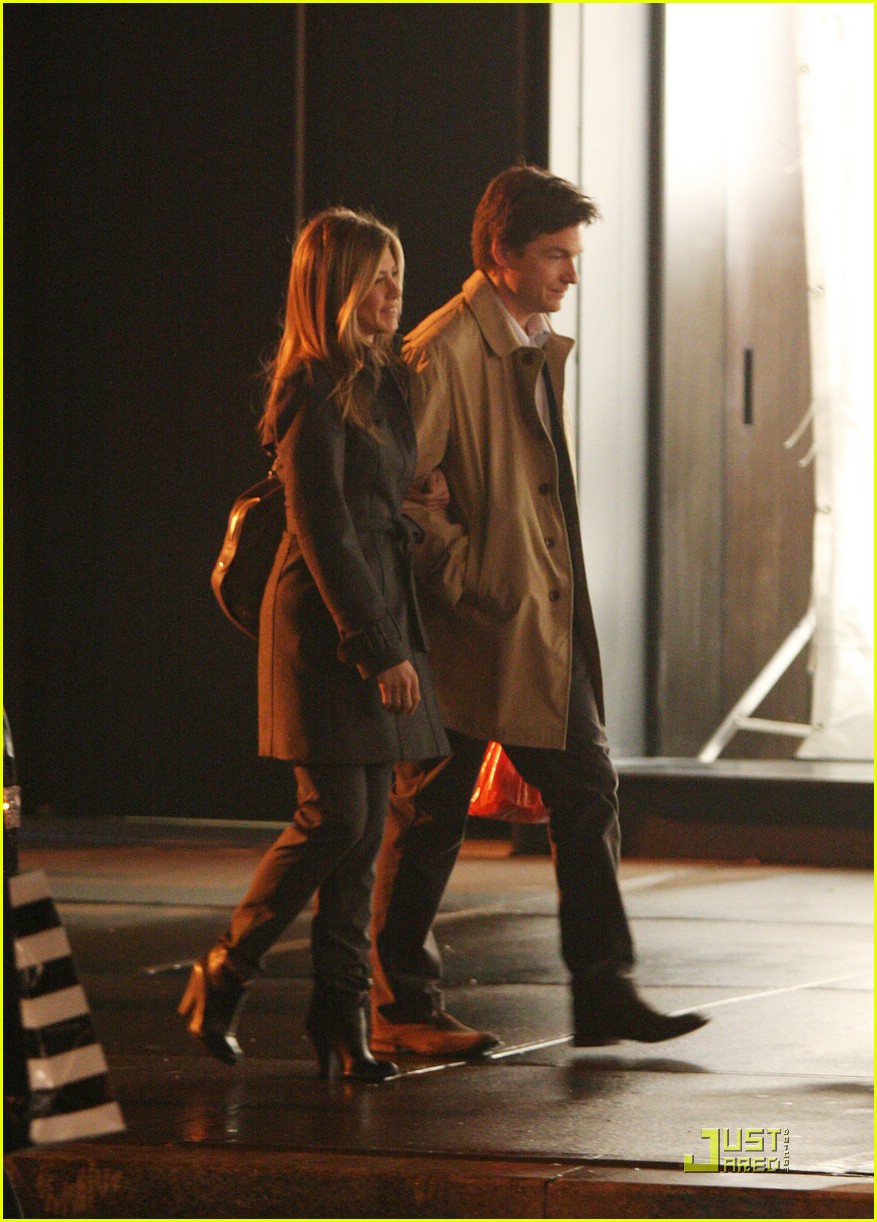 Jennifer Aniston Meets The Makeup Trailer: Photo 1845311 | Jason ...