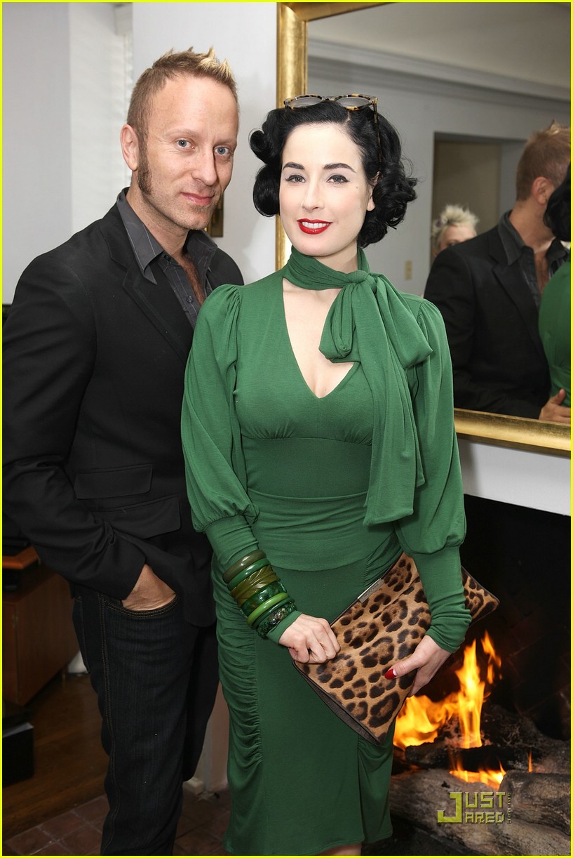 Dita Von Teese Hosts Rachel Pally Party: Photo 1844581 | Amy Smart ...