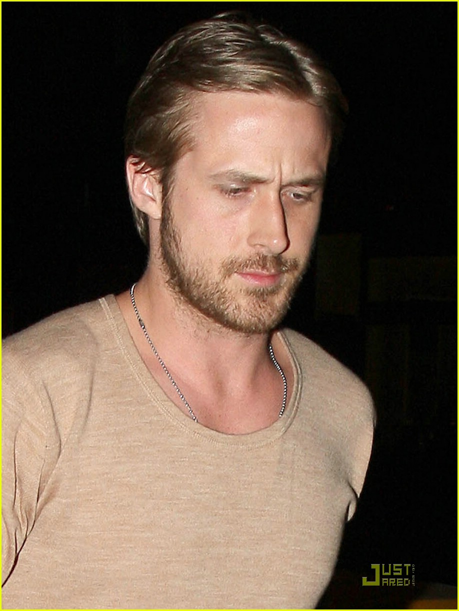 Ryan Gosling and the Case of the Mystery Model: Photo 1890841 | Ryan ...