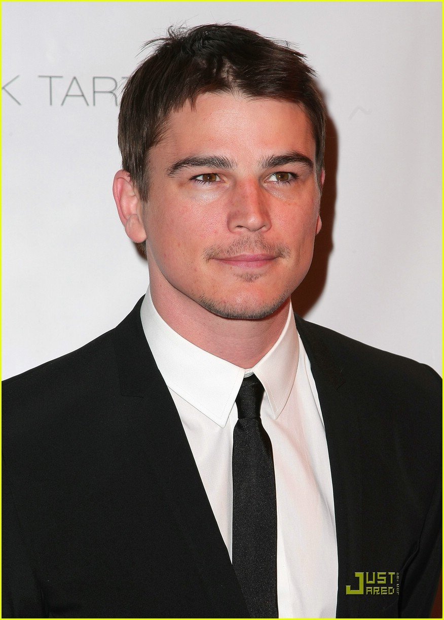 Josh Harnett's Dinner Dance: Photo 1857981 | Josh Hartnett Photos ...
