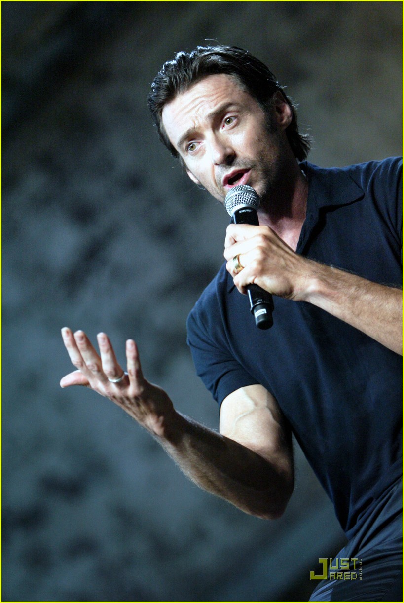 Hugh Jackman Jumps From A Chopper: Photo 1841101 | Hugh Jackman Photos ...