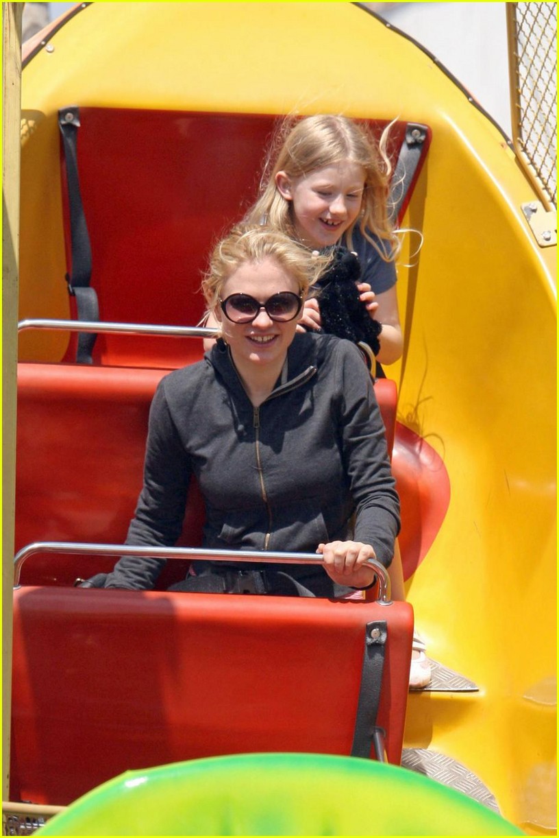 Anna Paquin is Soaking In The Sun: Photo 1841901 | Anna Paquin ...