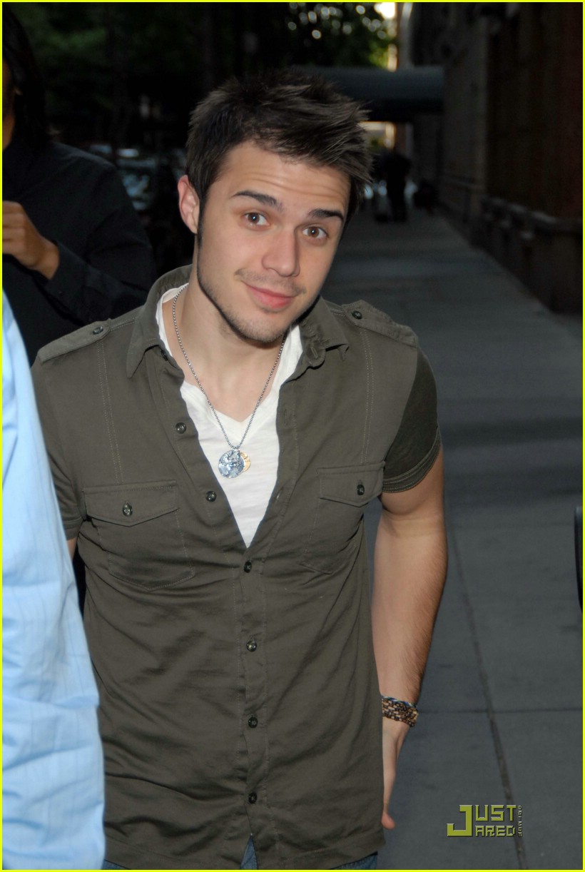 Kris Allen Spills Album Details: Photo 1947131 | Kris Allen Photos ...
