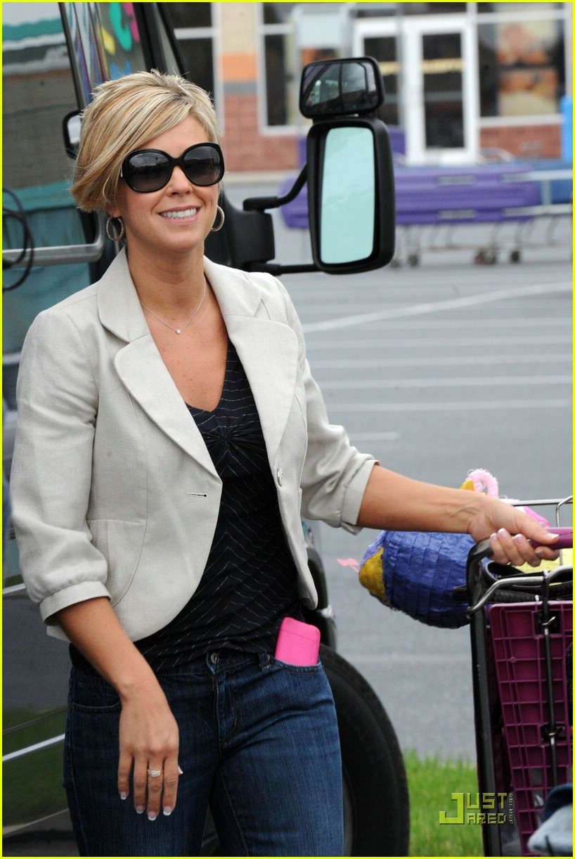 Kate Gosselin & Party City Plus 8: Photo 1925551 | Celebrity Babies ...