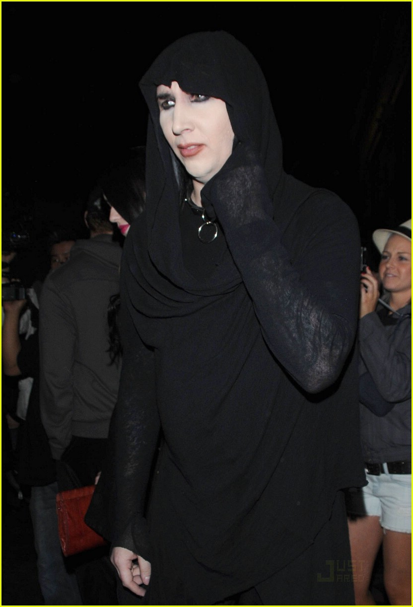 Marilyn Manson & Isani Griffith: Katsuya Couple: Photo 1917471 | Isani ...