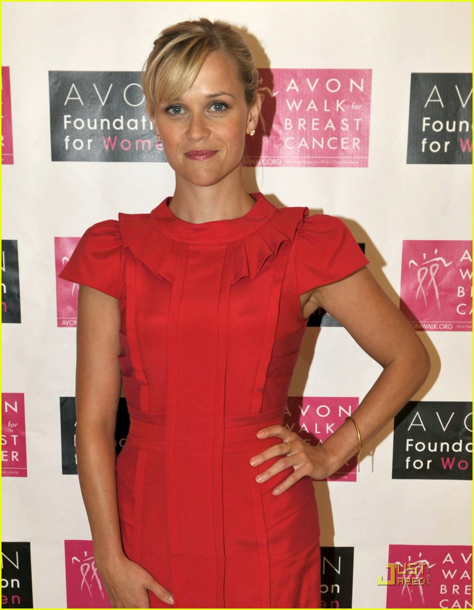 Reese Witherspoon Walks For Breast Cancer: Photo 1914681 | Reese ...