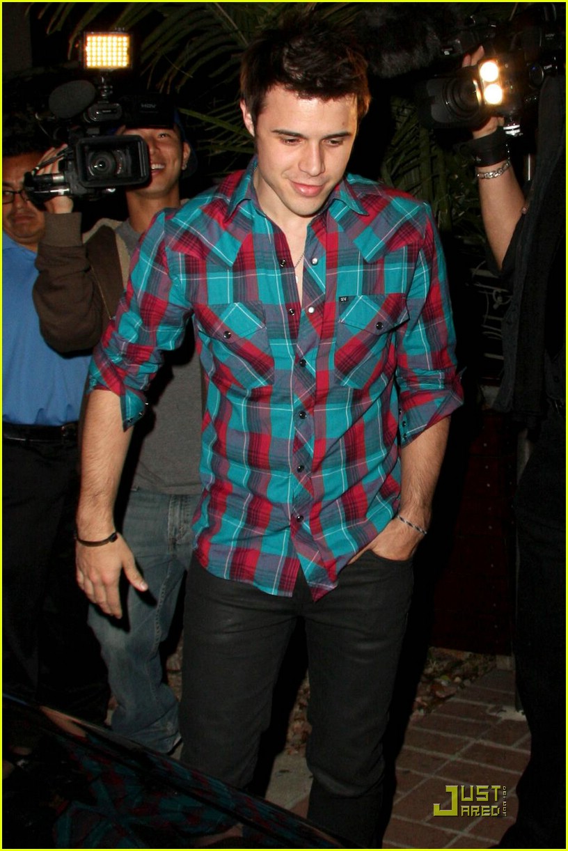 Kris Allen Makes It To Madeo: Photo 2002821 | Kris Allen Photos | Just ...