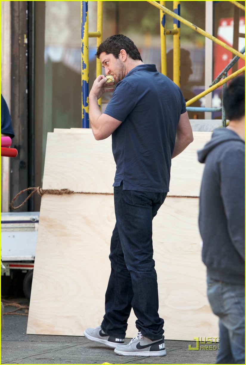 Gerard Butler is Brooklyn Buff: Photo 1988741 | Gerard Butler Photos ...