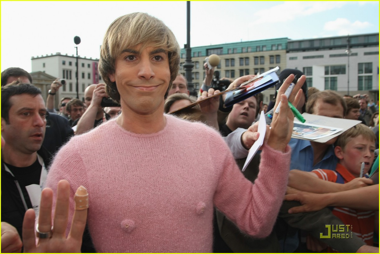Sacha Baron Cohen: Pink Bruno Body Suit!: Photo 2001891 | Sacha Baron ...