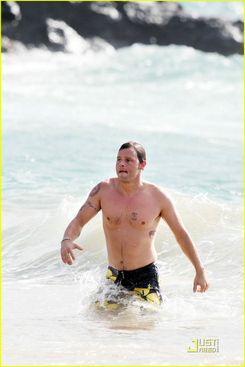 Justin Chambers is Shirtless Sexy: Photo 1998561 | Justin Chambers ...