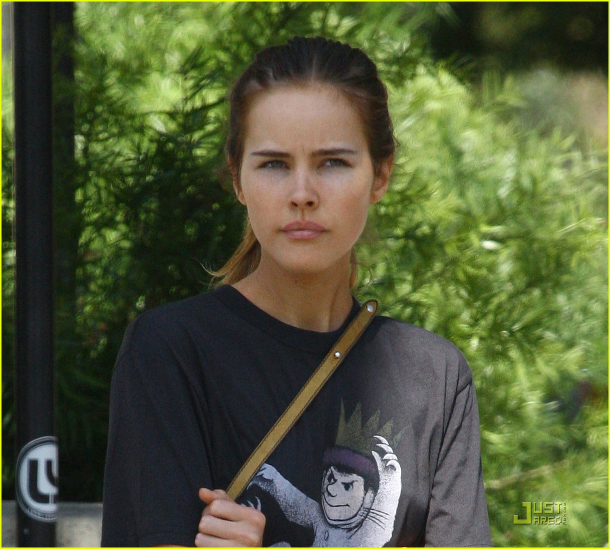 Isabel Lucas is Transformers Tasty: Photo 2005591 | Isabel Lucas Photos ...