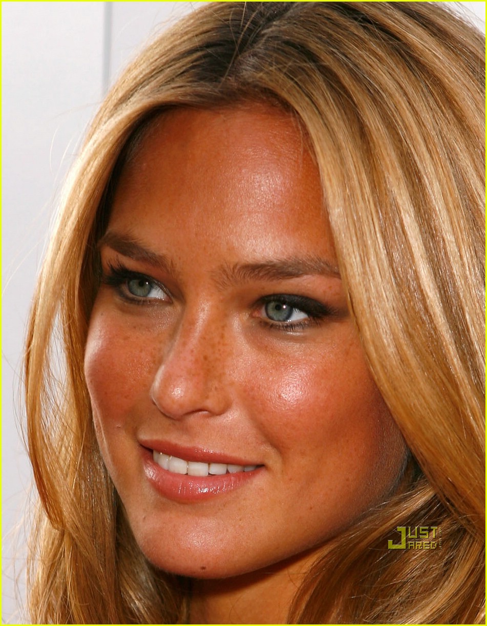 Bar Refaeli - Young Hollywood Awards 2009: Photo 1974851 | Bar Refaeli ...