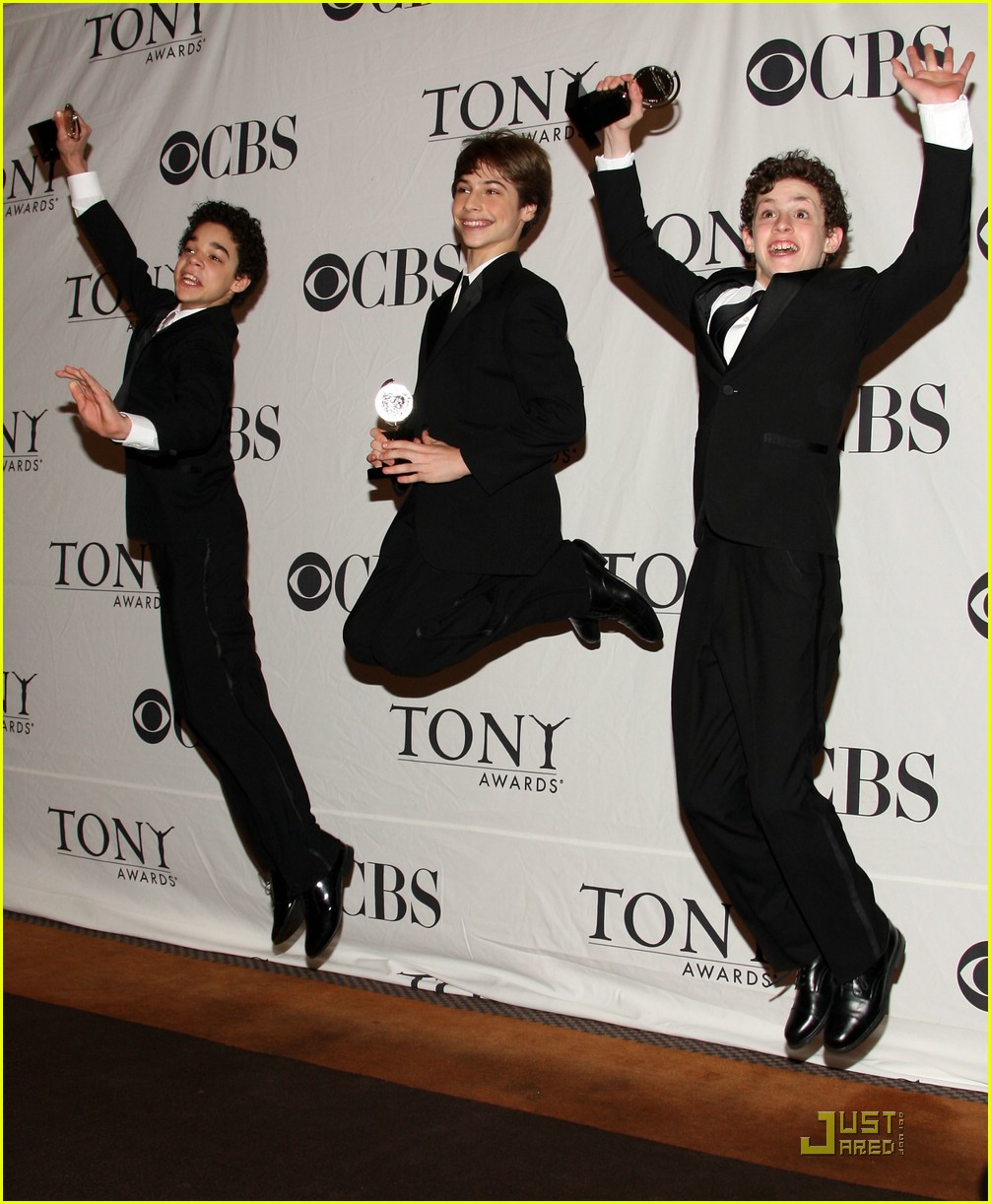 Tony Awards Ratings Up 20% -- Thanks NPH!: Photo 1975861 | Broadway ...