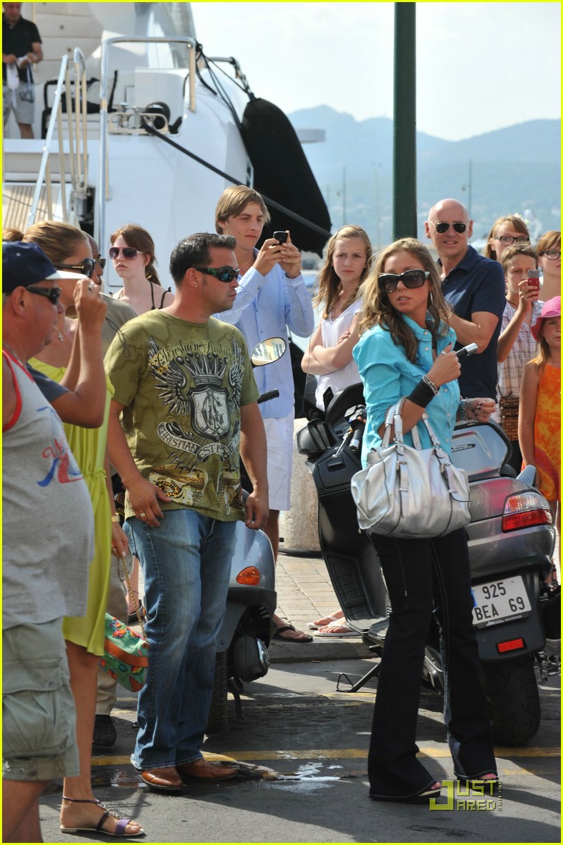 Jon Gosselin & Girlfriend Hit St. Tropez : Photo 2047071 | Christian ...