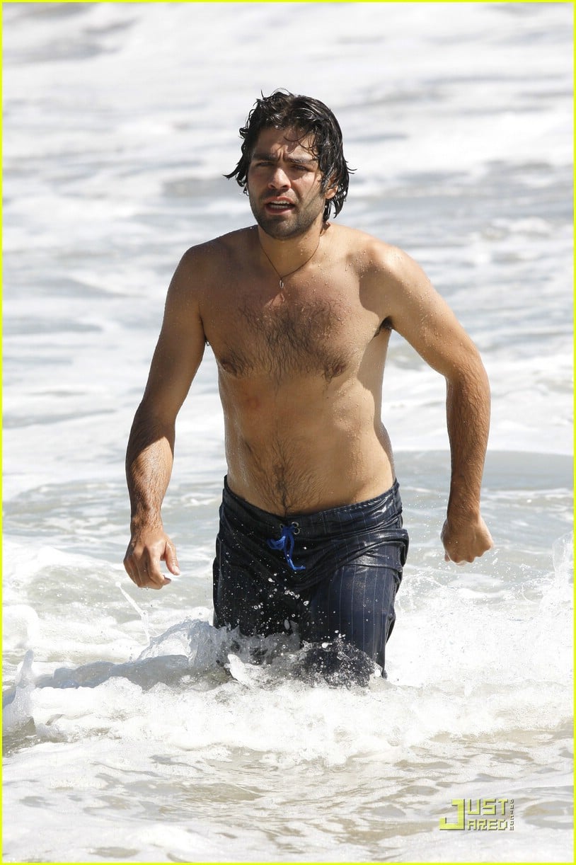 Adrian Grenier Gets Bodyboarding Buff: Photo 2033241 | Adrian Grenier ...