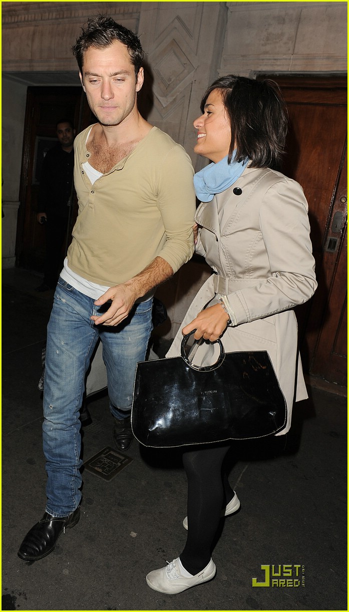 Jude Law's Love Triangle: Photo 2065821 | Jude Law Photos | Just Jared ...