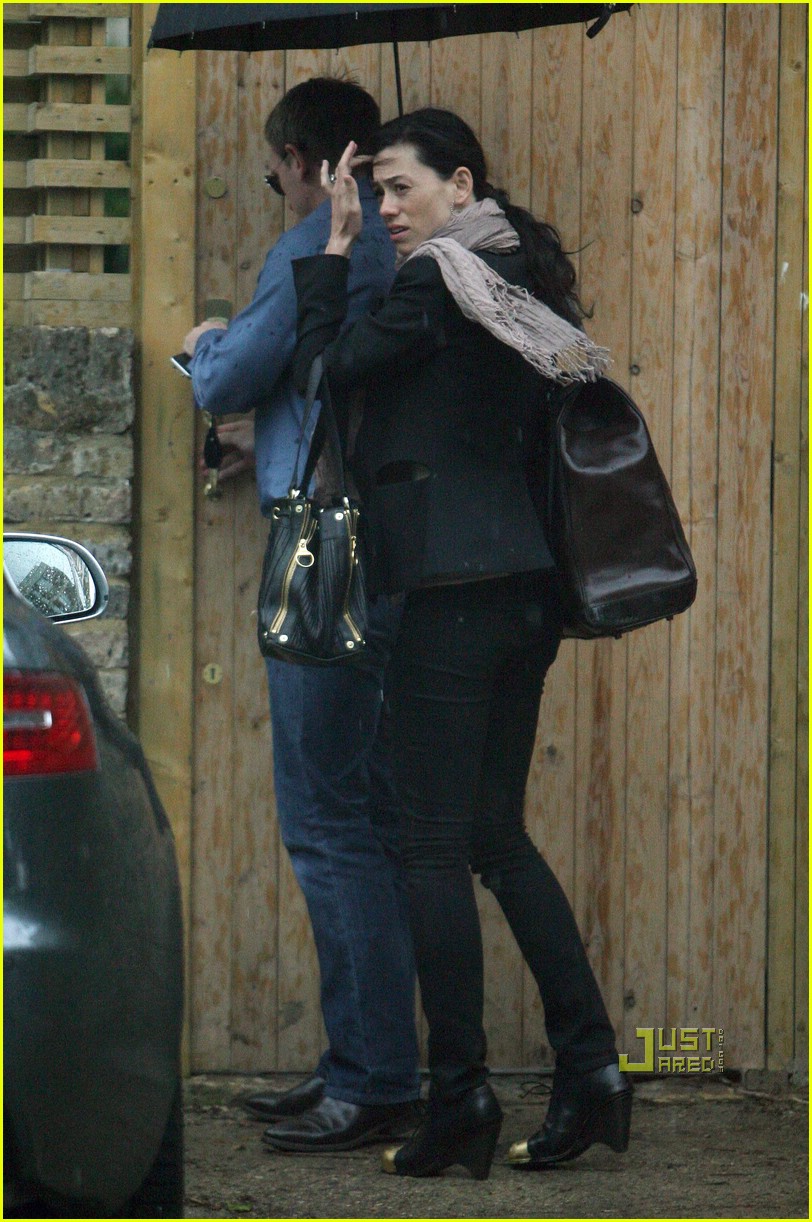 Daniel Craig & Satsuki Mitchell: London Lovers: Photo 2037241 | Daniel ...